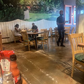 JOE LOUIS SOUTHERN KITCHEN - Updated July 2024 - 275 Photos & 202 ...