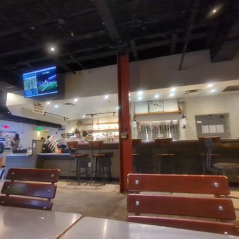 LAZY MOON PIZZA - 1132 Photos & 710 Reviews - 1011 E Colonial Dr ...