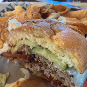 THE HOWE DAILY KITCHEN & BAR - Updated June 2024 - 308 Photos & 345 ...