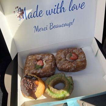 DONUT PETIT - Updated October 2025 - 609 Photos & 291 Reviews - 711 ...