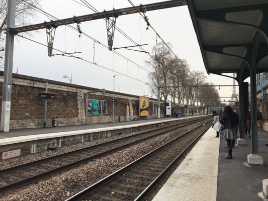 STATION JAVEL - Quai André Citroën, Paris, France - Public ...