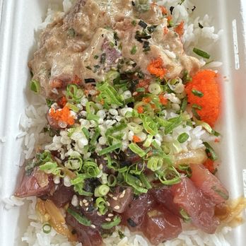 OFF THE HOOK POKE MARKET - Updated June 2025 - 1900 Photos & 968 ...