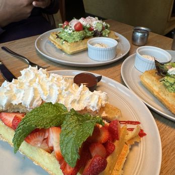 NERO WAFFLES - Updated August 2024 - 1220 Photos & 552 Reviews - 1002 ...