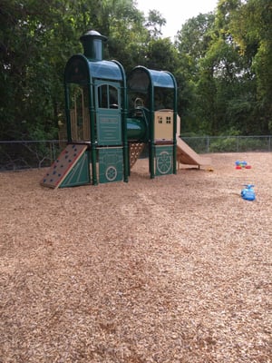 PENGUIN PARK - Updated October 2025 - 12 Photos - 72-90 Burnham Rd ...