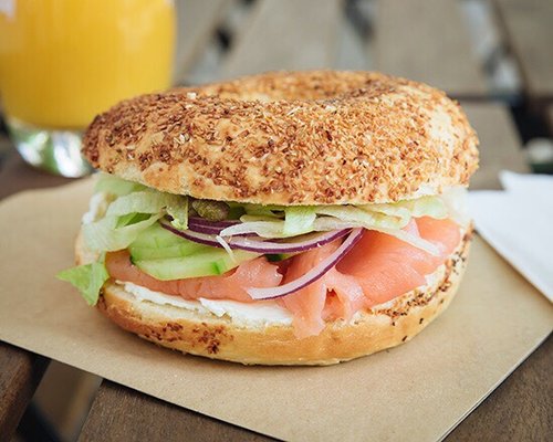 SUNNY’S BAGELS - Updated November 2024 - 107 Photos - 80 rue de ...