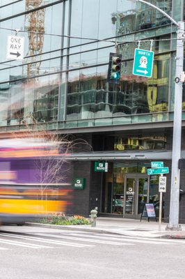 SOUND COMMUNITY BANK - Updated August 2025 - 2400 3rd Ave, Seattle ...