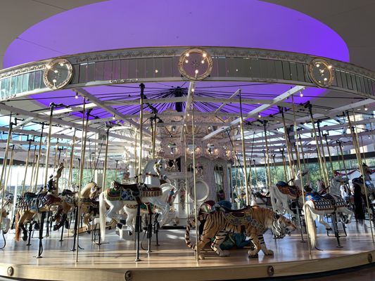 LOOFF CAROUSEL - 24 Photos & 16 Reviews - 504 W Spokane Falls Blvd ...