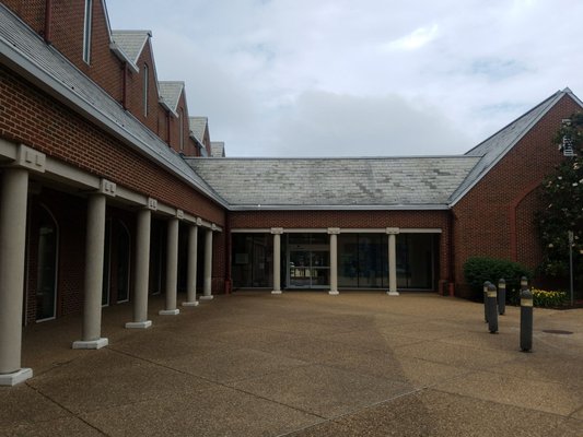 MAIN STREET LIBRARY - Updated December 2025 - 21 Photos - 110 Main St ...