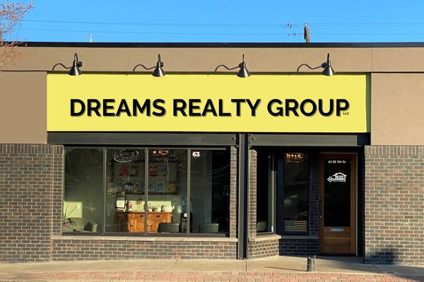 DREAMS REALTY GROUP - Updated July 2024 - 63 SE 5th St, Madras, Oregon - Real Estate Agents ...