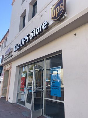 THE UPS STORE - Updated November 2024 - 45 Photos & 131 Reviews - 5482 ...