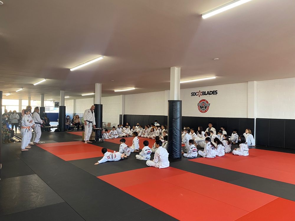 EVOLVE TRAINING CENTER - 104 Photos & 116 Reviews - 647 El Camino Real, South San Francisco ...