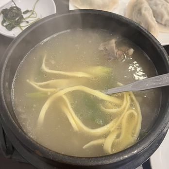SEOUL TTUKBAEGI - Updated July 2025 - 115 Photos & 39 Reviews - 149-14 ...
