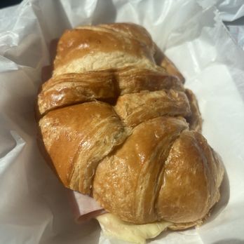 SWISS DONUTS - Updated June 2024 - 82 Photos & 68 Reviews - 72785 Hwy ...