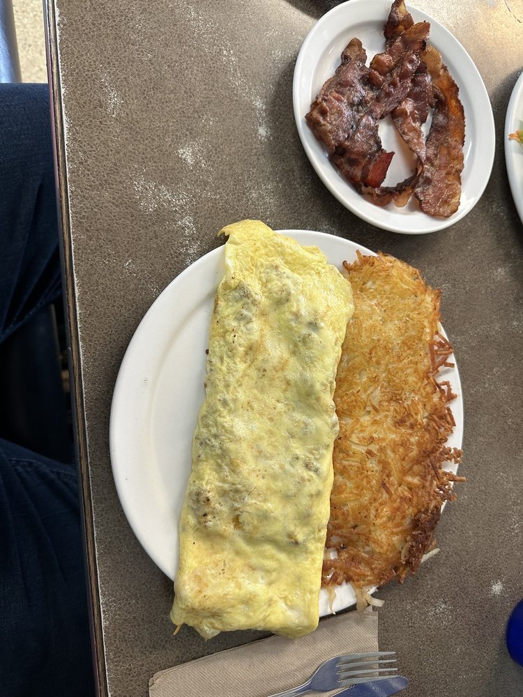 THE JUNCTION DINER - Updated April 2025 - 58 Photos & 124 Reviews ...