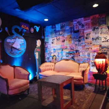 RED DWARF - Updated January 2025 - 563 Photos & 301 Reviews - 1305 ...