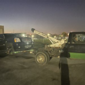 ROBERTS HEAVY DUTY TOWING - Updated June 2025 - 91 Photos - 757 E 7th ...