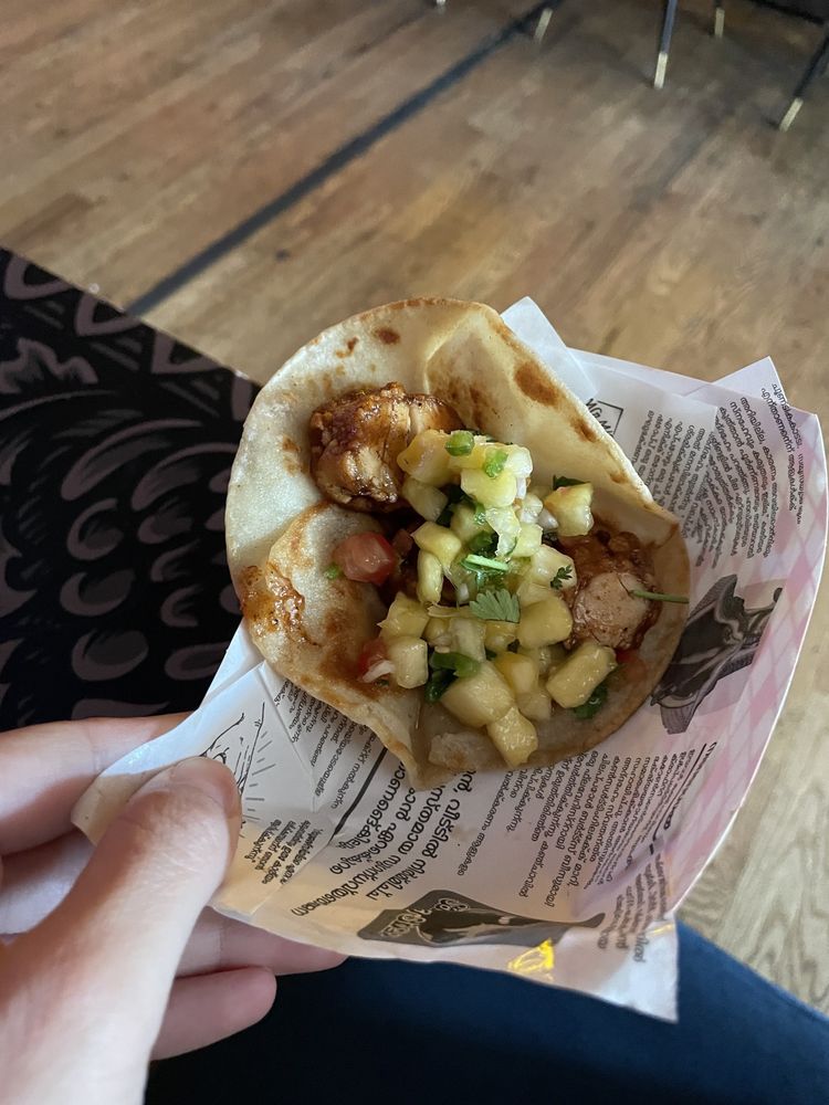 SAMOSA SHOP - Updated June 2024 - 13 Photos - 1526 Blake St, Denver ...