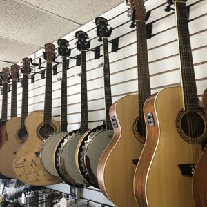 GUITAR CENTER - 1240 Hwy 17 N, North Myrtle Beach, South Carolina ...