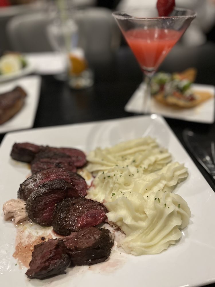 TAVERN 180 - Updated October 2025 - 25 Photos & 28 Reviews - 8600 S ...