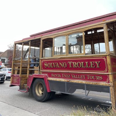 SOLVANG TROLLEY & CARRIAGE - Updated June 2024 - 89 Photos & 48 Reviews ...