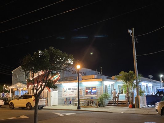 OAR HOUSE PUB - 28 Photos & 45 Reviews - Lounges - 318 42nd Pl, Sea ...