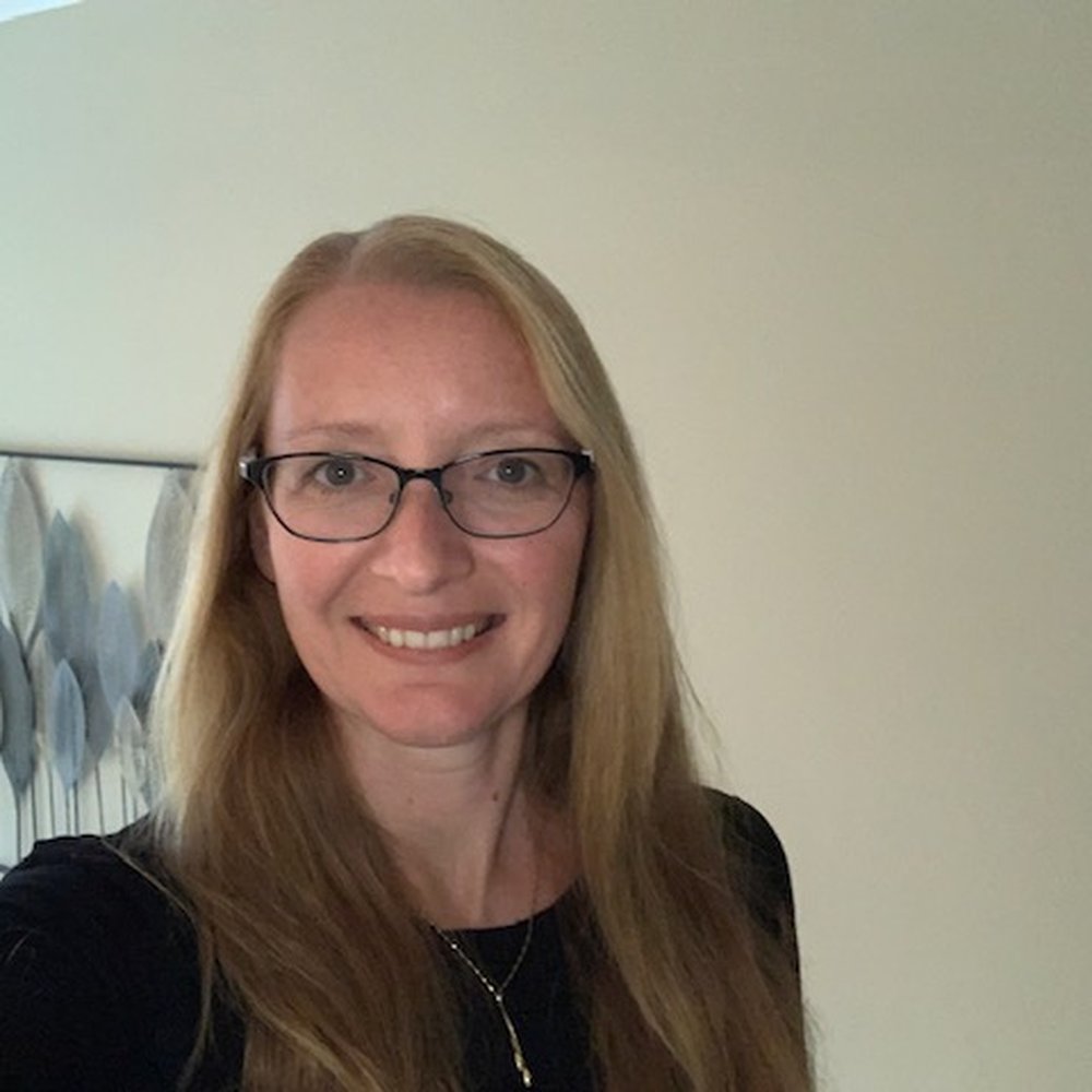 Karen Mullaney's Instagram, Twitter & Facebook on IDCrawl