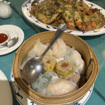 KIRIN RESTAURANT - 969 Photos & 701 Reviews - 2424 Kalakaua Ave ...