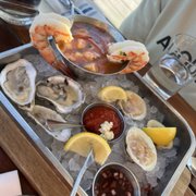 SHELL & BONES OYSTER BAR AND GRILL - 1410 Photos & 839 Reviews - 100 S ...