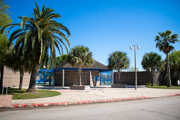 LITTLE CEDAR BAYOU WAVE POOL - Updated January 2026 - 11 Photos & 10 ...