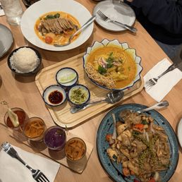 MANON - Updated January 2026 - 1290 Photos & 487 Reviews - 3250 Yorba ...