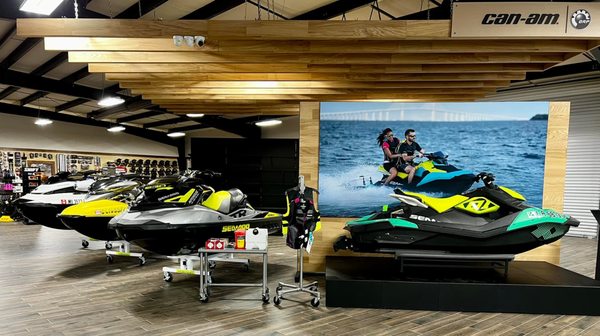 MOTOHOUSE - Updated January 2026 - 11 Photos & 10 Reviews - 426 ...