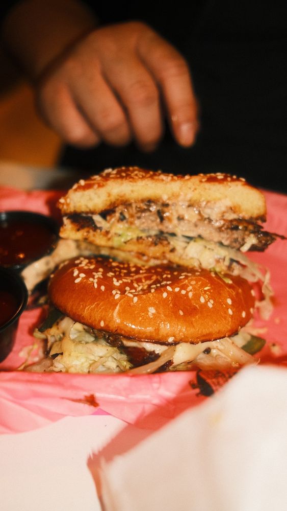 MAIN BURGER - Updated April 2025 - 122 Photos & 63 Reviews - 161 W Main ...