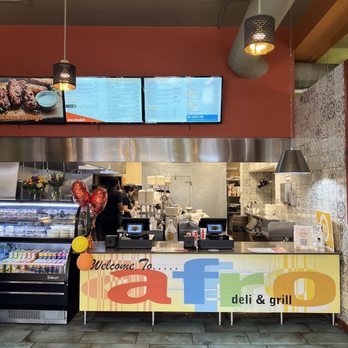 AFRO DELI & GRILL: CEDAR RIVERSIDE - Updated October 2025 - 16 Photos ...
