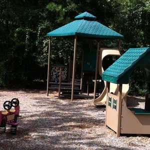 CANDY CANE PARK - Updated December 2025 - 11 Photos - 1204 Candy Cane ...