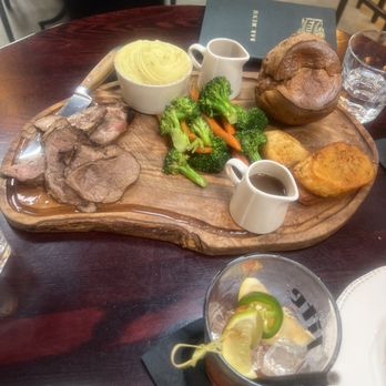 AULD FELLA - Updated August 2024 - 41 Photos & 46 Reviews - 11831 ...