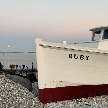 MERROIR - Updated December 2025 - 429 Photos & 365 Reviews - 784 ...