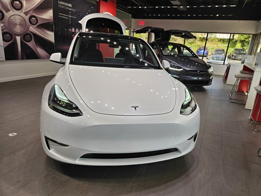 TESLA SERVICE CENTER - Updated December 2025 - 16 Photos & 16 Reviews ...