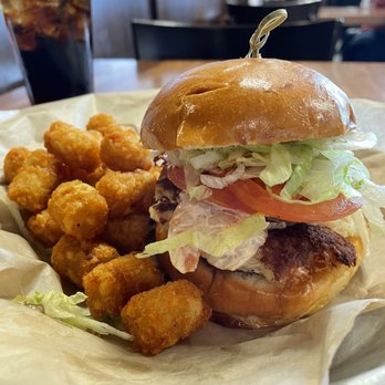 OBRYCKI’S RESTAURANT AND BAR - Updated July 2024 - 522 Photos & 476 ...