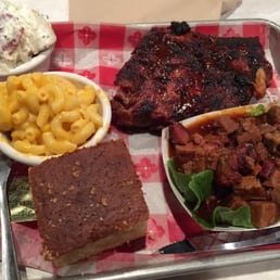 BOBBIQUE - Updated December 2025 - 457 Photos & 486 Reviews - 70 W Main ...