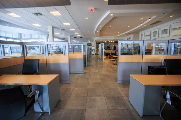 BMW OF FREEHOLD - Updated January 2026 - 40 Photos & 198 Reviews - 4225 ...