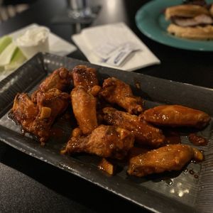 MICK’S ALL AMERICAN PUB - Updated November 2025 - 12 Photos & 14 ...