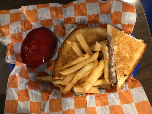 VARSITY PIZZA - 107 Photos & 116 Reviews - 802 S Crouse Ave, Syracuse ...