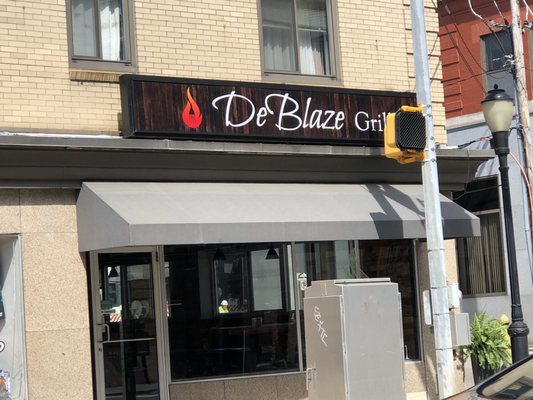 DEBLAZE AT 131 - 164 Photos & 108 Reviews - 131 E Main St, Carnegie ...