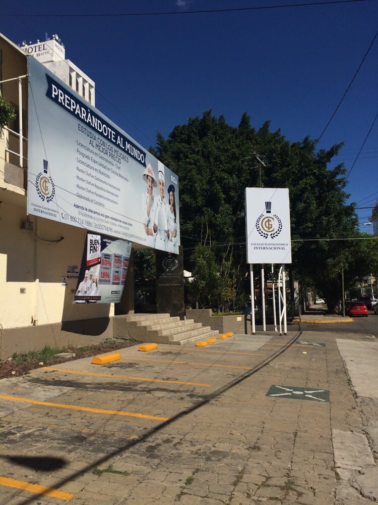 COLEGIO GASTRONOMICO INTERNACIONAL Cooking Schools Lopez Cotilla 1854 Guadalajara Jalisco colegio-gastronomico-internacional-cooking-schools-lopez-cotilla-1854-guadalajara-jalisco