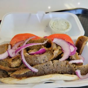 THE HALAL SHACK - Updated November 2025 - 22 Photos - 900 University ...