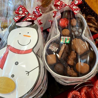BON BONS CHOCOLATIER - Updated January 2026 - 42 Photos & 42 Reviews ...