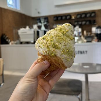 SOLOWAY COFFEE - Updated August 2024 - 105 Photos & 44 Reviews - 2275 ...