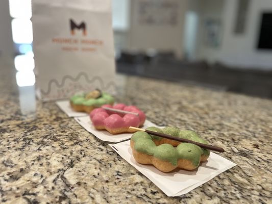 MUNCH MUNCH MOCHI DONUT - Updated December 2025 - 290 Photos & 124 ...