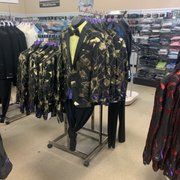 D&K SUIT CITY - 20 Photos & 17 Reviews - Men's Clothing - 4750 Memorial ...