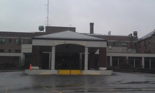 BAYSTATE FRANKLIN MEDICAL CENTER - Updated October 2025 - 12 Photos & 23 Reviews - 164 High St ...